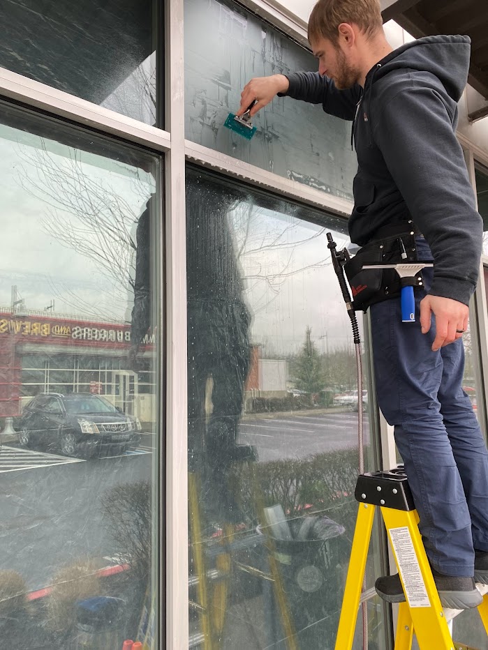 Anti Graffiti Window Film Installation and Removal in Seattle Downtown